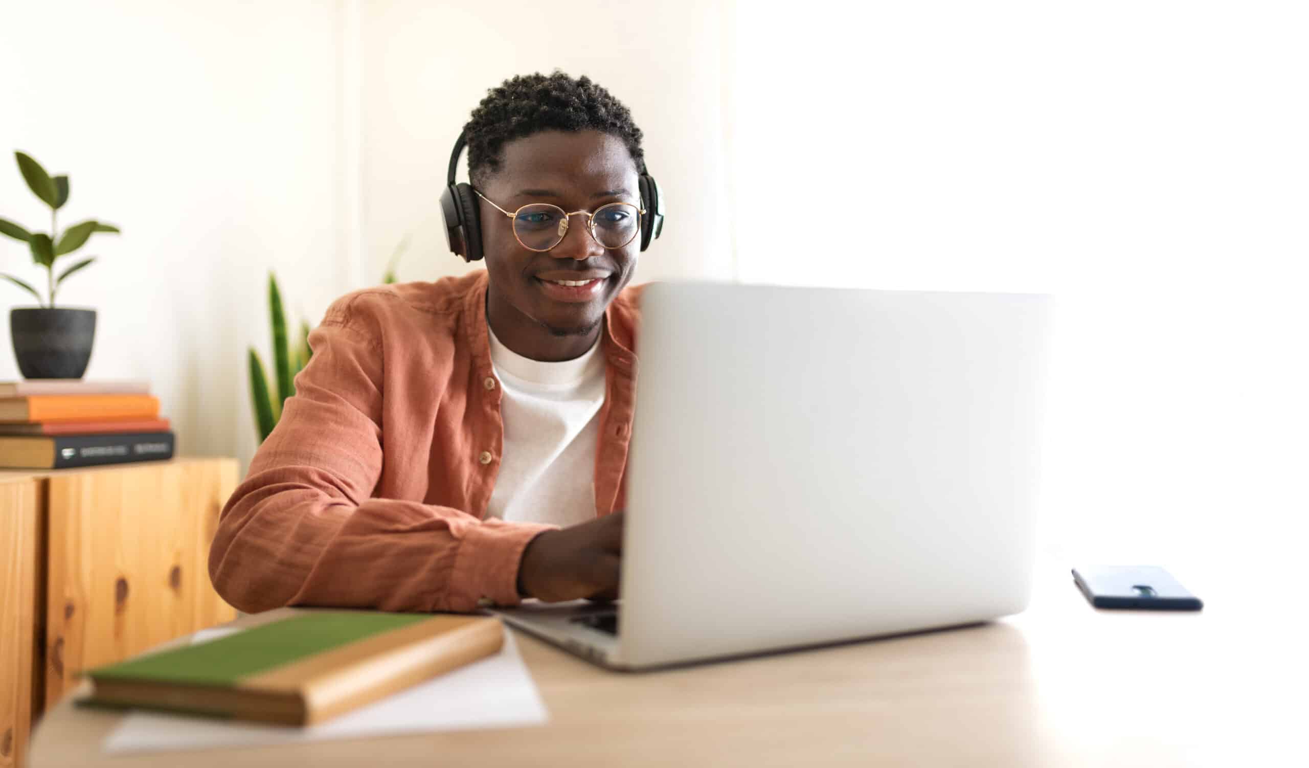 MVNU’s Associate of Arts Degree: Your Path to a Bachelor’s | MVNU MVNU’s Associate of Arts Degree: Your Path to a Bachelor’s | MVNU